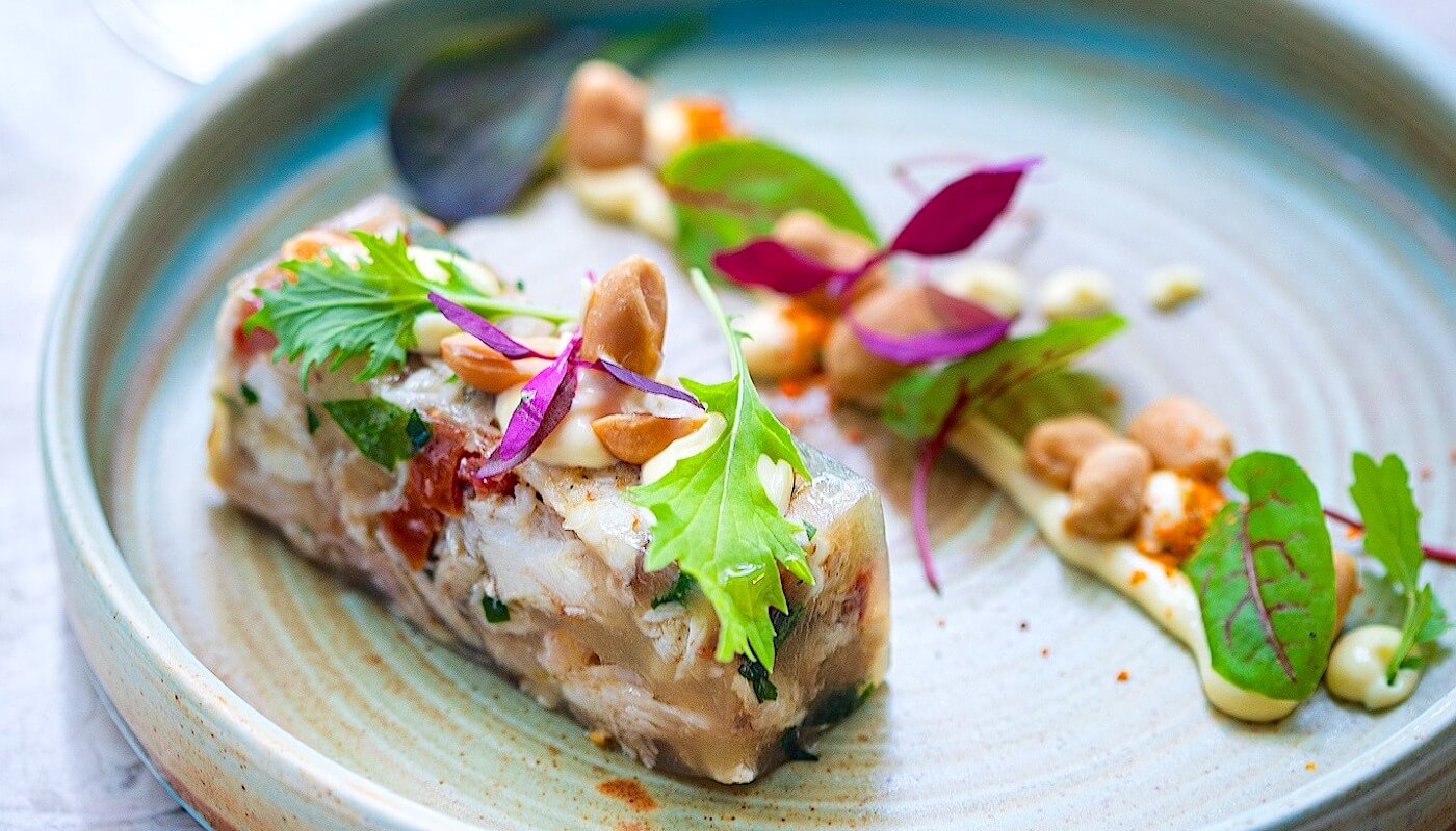 Sea Me Next Door, Fresh Seafood Counter in Lisbon - Portugal Confidential